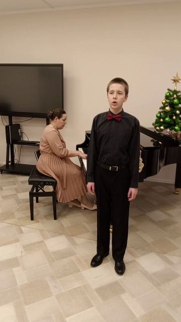 D. Manzolo "Quando tu mi", исполняет Федор Хулга, 14 лет.