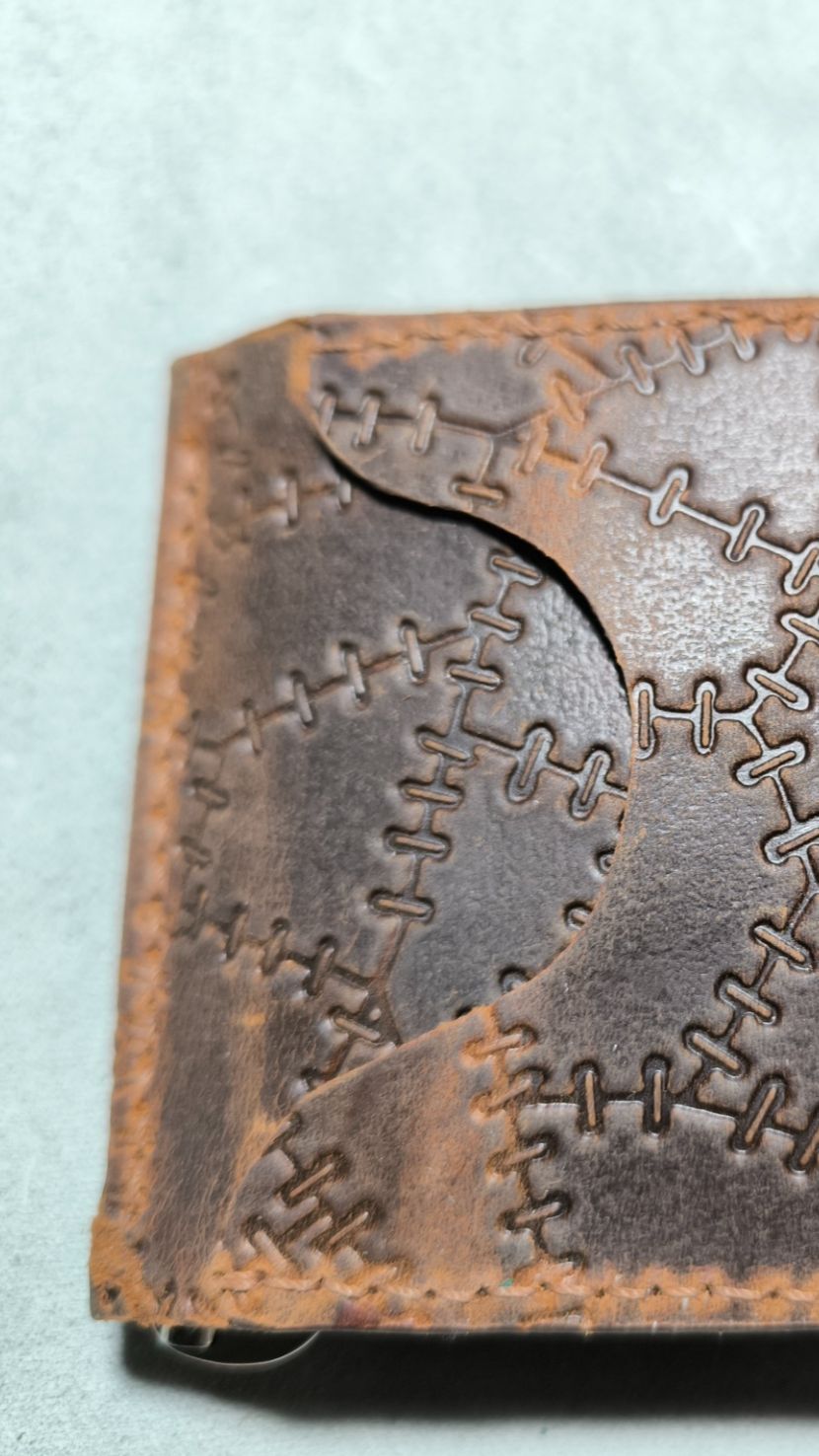 Кожаный зажим для денег с отсеком для карт