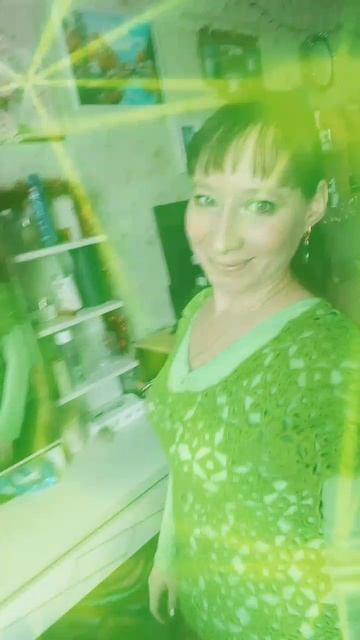 Образ все в зелёном , как ёлочка