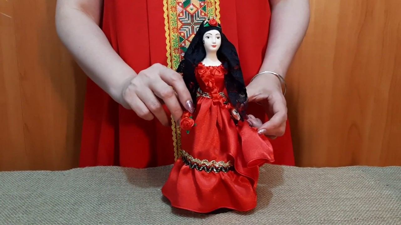 Кукла в народных костюмах Цыганка Кармен | Кукла Цыганка