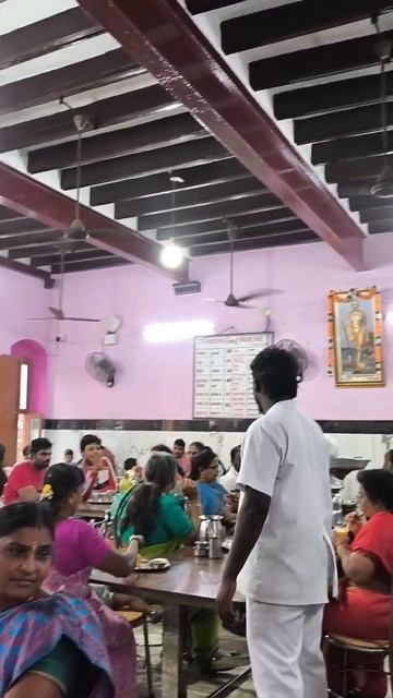 Любимое кафе в Понди. Южная Индия.