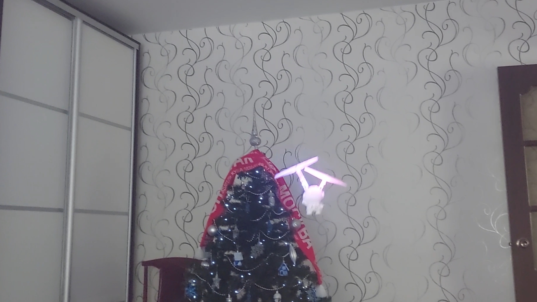 Летающий космонавт