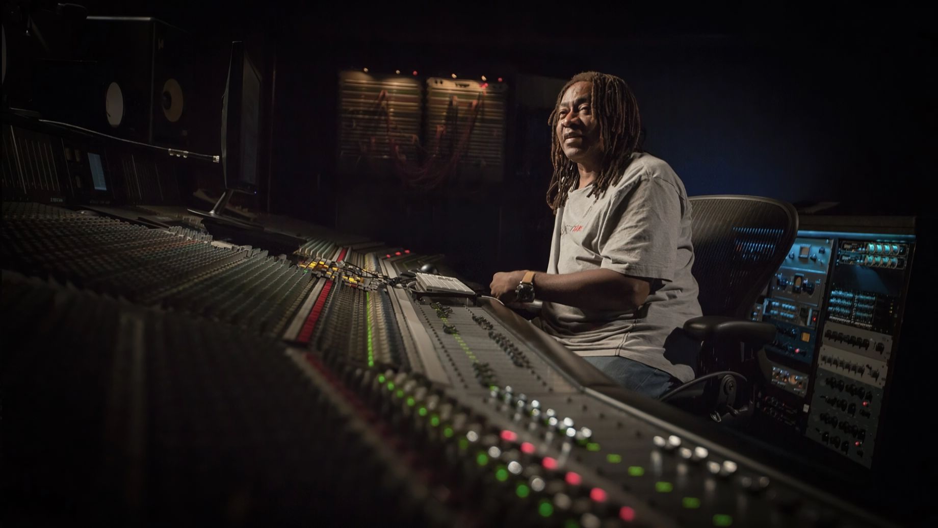 03. Vocal Chain, Effects, Limiting, Low End, Monitoring, Stem Printing for New ITB Session