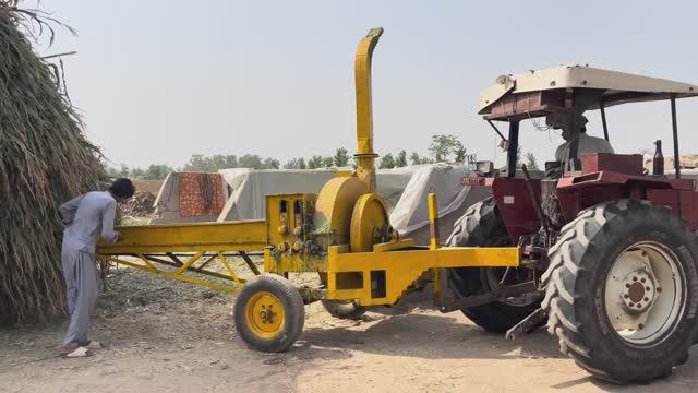 Как изготовить измельчитель кормов из мягкой стали для трактора