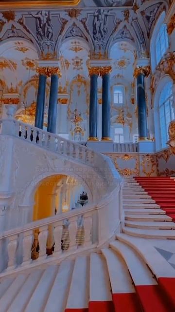 Иорданская лестница Зимнего дворца — парадная тишина империи