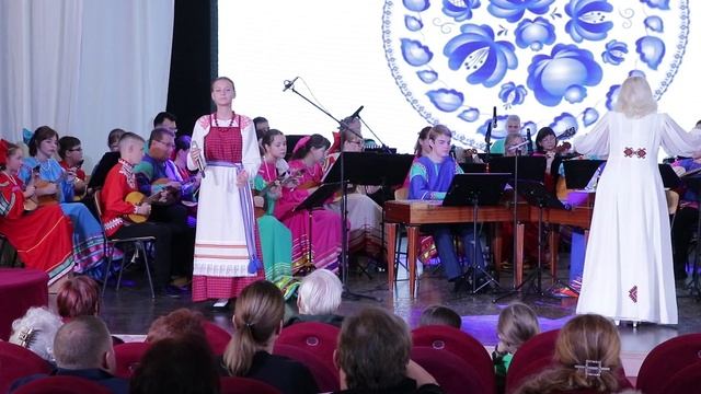 Г.Пономаренко.Оренбургский пуховый платок. Алика Коссек. Народный русский оркестр "Садко".09.11.2025