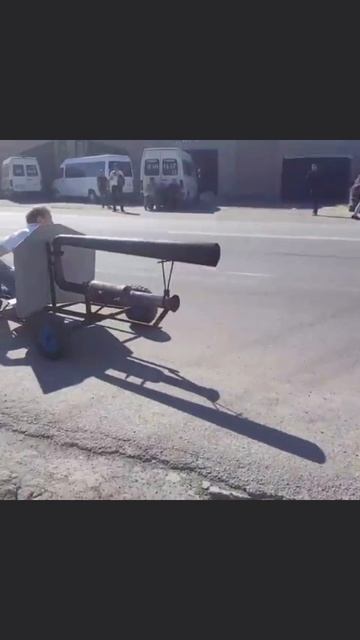 Реактивный го карт.