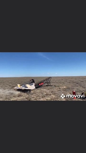 Реактивный самолёт своими руками.