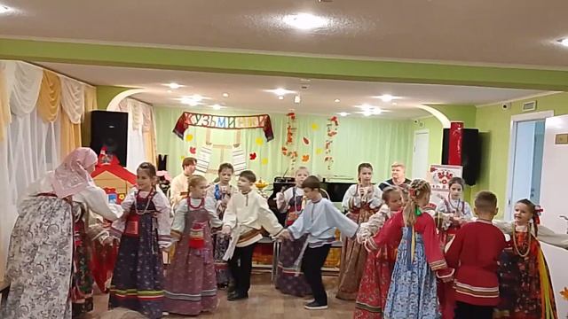 У нашей у Дуни полон двор скотины (2 класс) - 1001 песенка