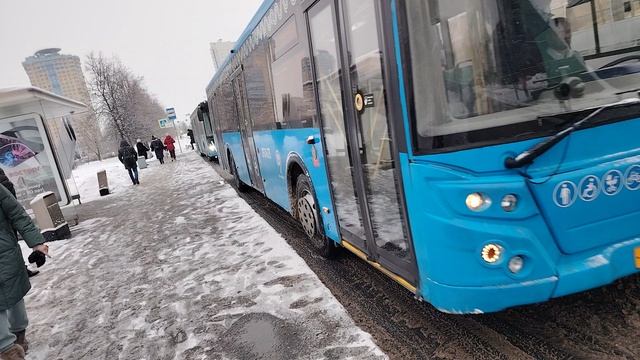 автобус ЛиАЗ 5292 борт 192433, маршрут 354