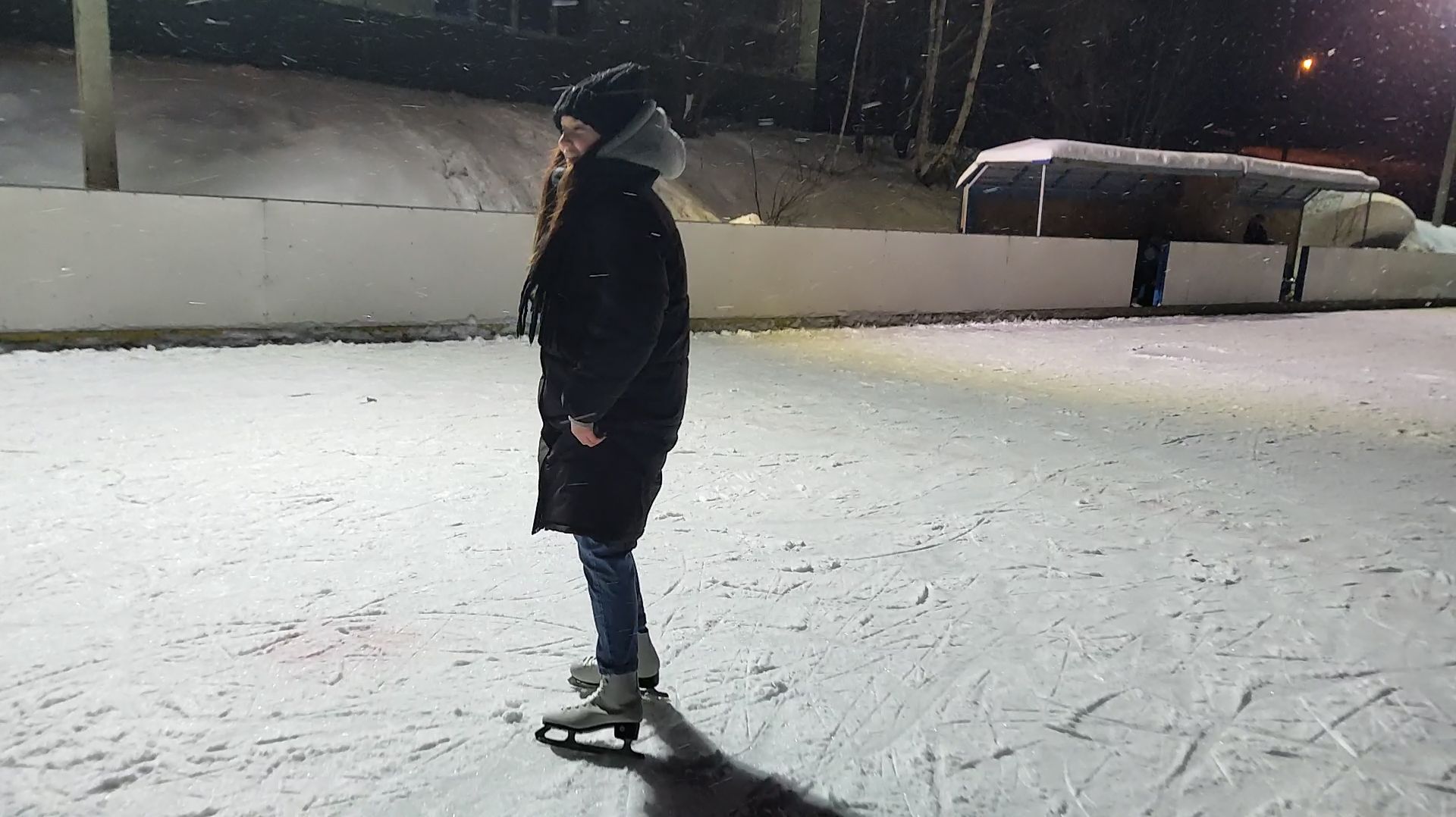 [Лирка] Катаюсь на коньках