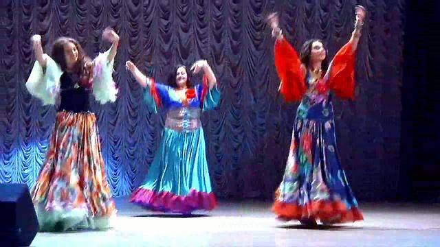 Цыган Ваня Спекулянт - КТО ТАМ ГУЛЯЕТ