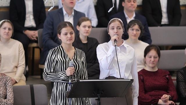 В нашей жизни где столько труда и усталости…