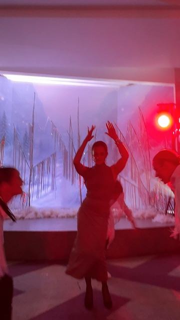 Танцы с гостями. Импровизационные танцы.