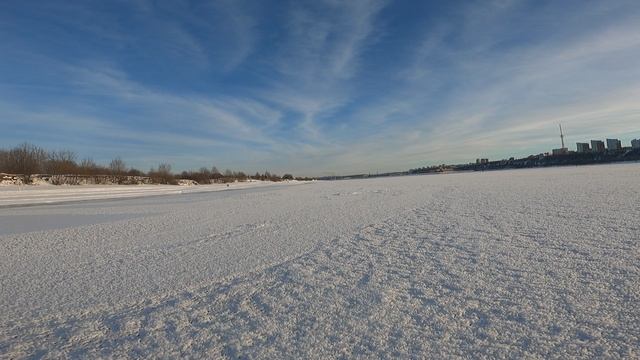 На велосипеде по Камскому льду зимой