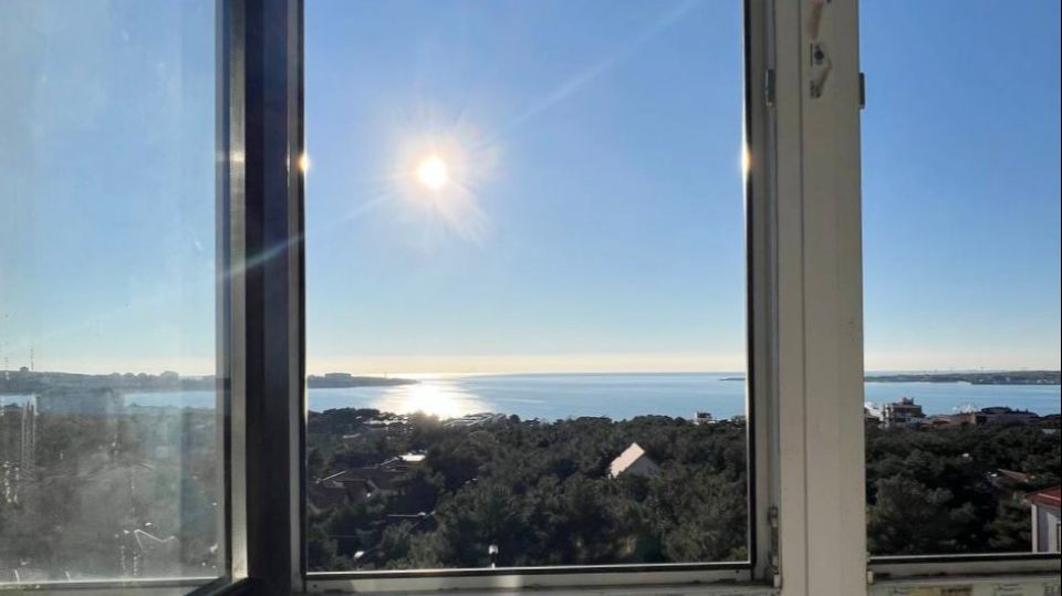 Цена квартиры в Геленджике цена 19.25 млн.р. Двухкомнатная квартира в ЖК "Акварель" на  Больничном.