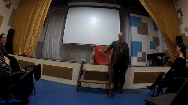 © "О Гиперборее".  С В Голубева перед славянофилами. Зеленогорск 2019 г  GOPR6868