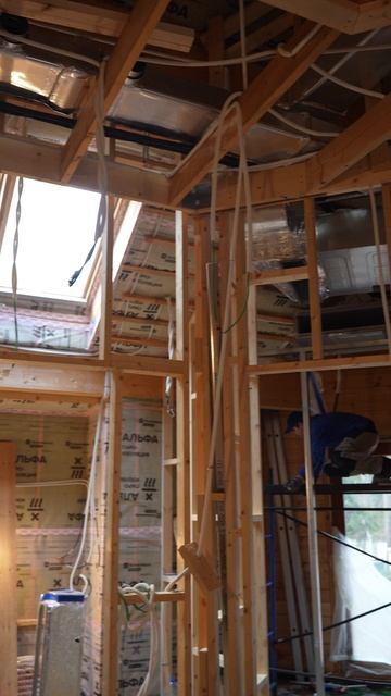 Вопрос от прораба: зачем на медных трубках кондиционера такие петли? | Eliseev Construction