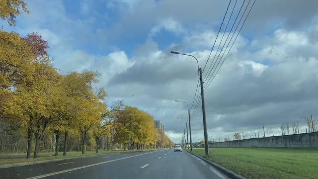 Непарадный осенний Питер