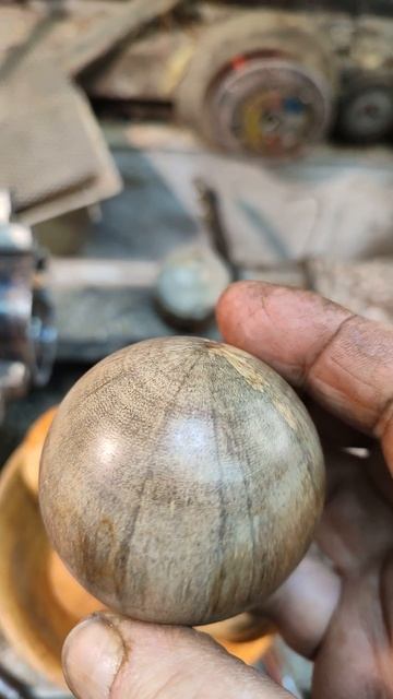 Шары из хурмы и яблони для моего друга.