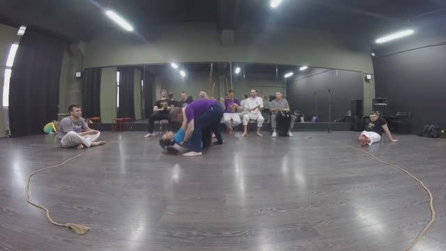 Jogo monitora Simpatia e monitor Maksim