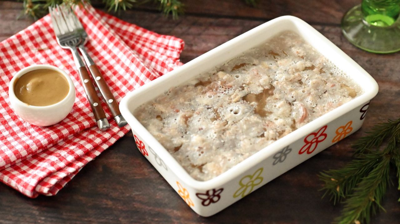 Холодец классический из свиных костей. Бюджетно, вкусно и без ножек! Простой рецепт