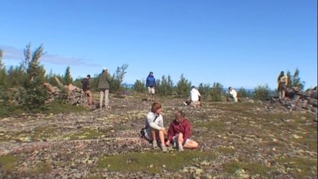 ©  "Русский. Измерения на центральной вершине"  2004 г