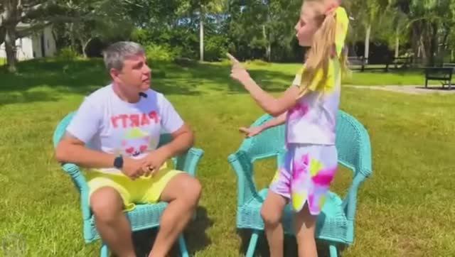 Лайк Крошки Настя учим папу правильно питаться