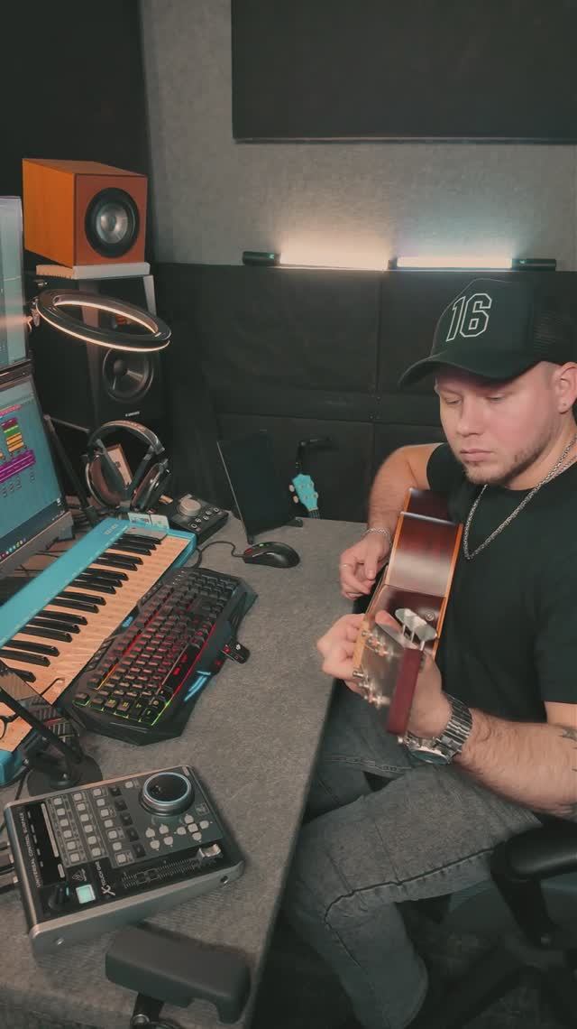 Harry Gold - Smile (free beats)