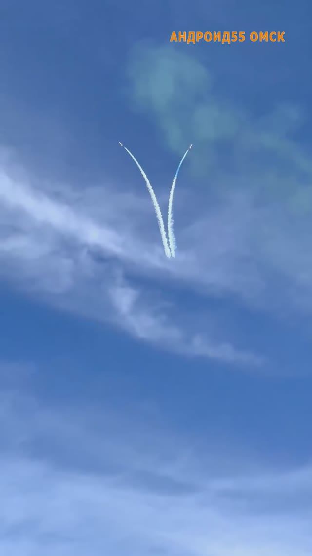 Сердце на авиашоу в Чжухае, Китай 2024😍