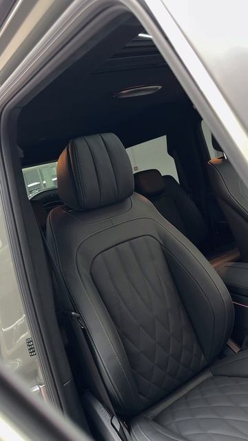 К нам поступил абсолютно новый Mercedes G450d в трендовом цвете