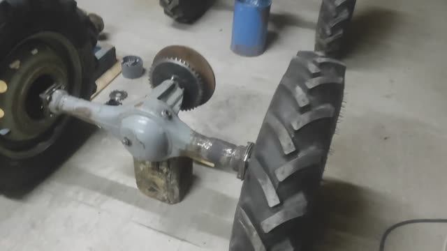 Узел Привода и Тормозной диск. Минитрактор своими руками.