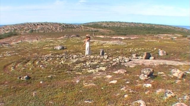 ©  "Олешин. Гаврилина в лабиринте" 2006