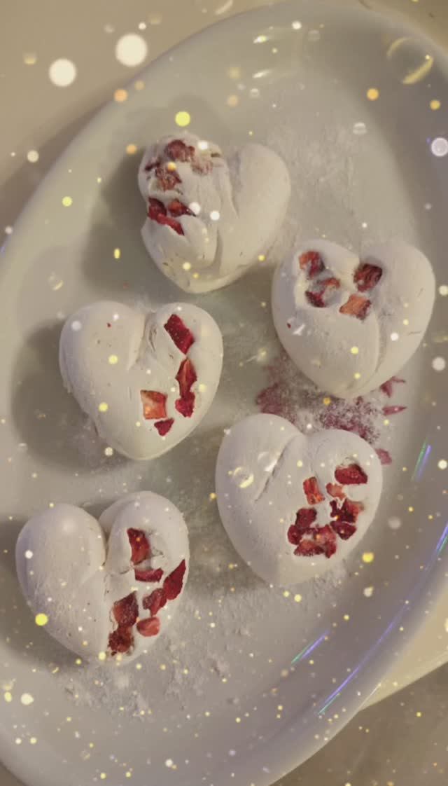 13.01.26 Зефирное сердце с клубникой 🍓