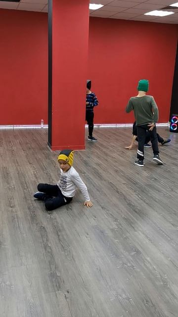 На тренировке по брейку в Денслокейшн, 21 сент 2021г.