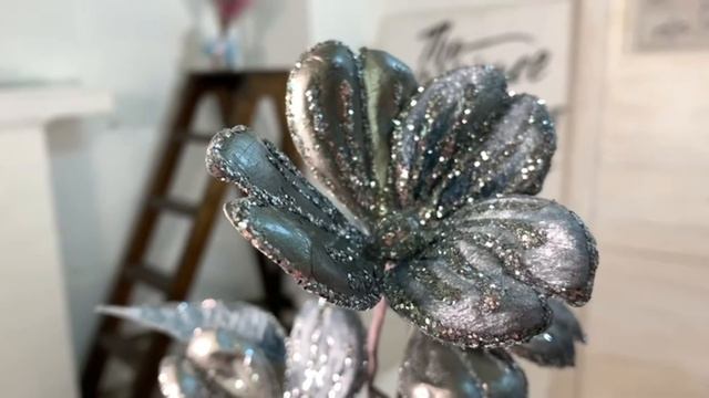 Искусственная ветка СЕРЕБРЯНЫЙ КИЗИЛ, полиэстер, 64 см, 86749