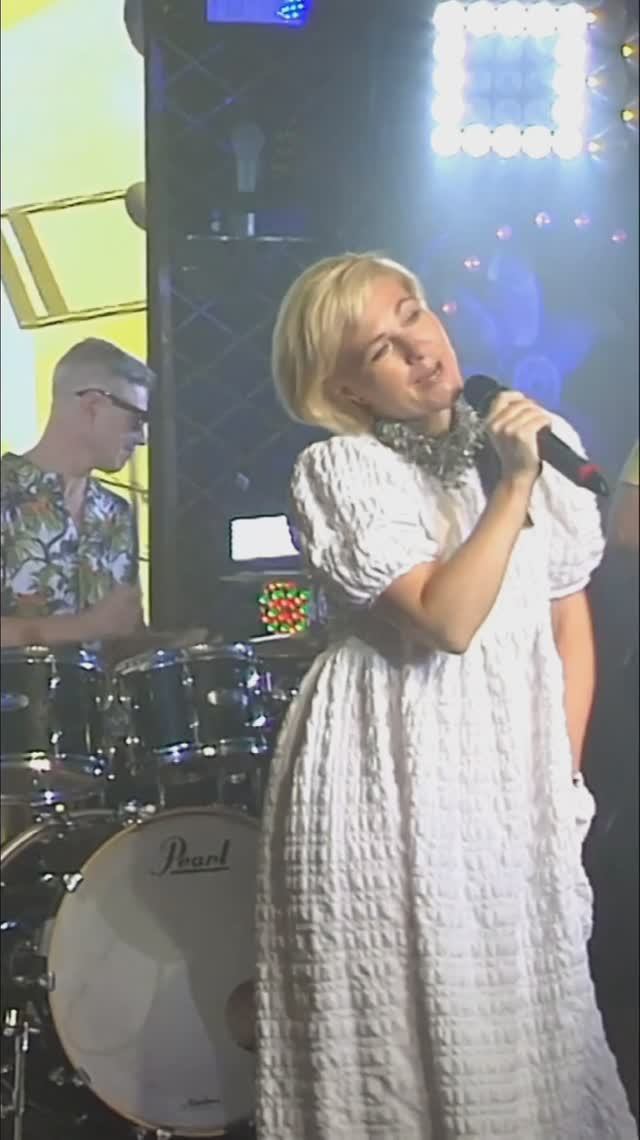 ДОБАВЬ МЕЧТЫ ○ Приятная песня, которую можно слушать,  слушать,  слушать... LV (дуэт из Петербурга)