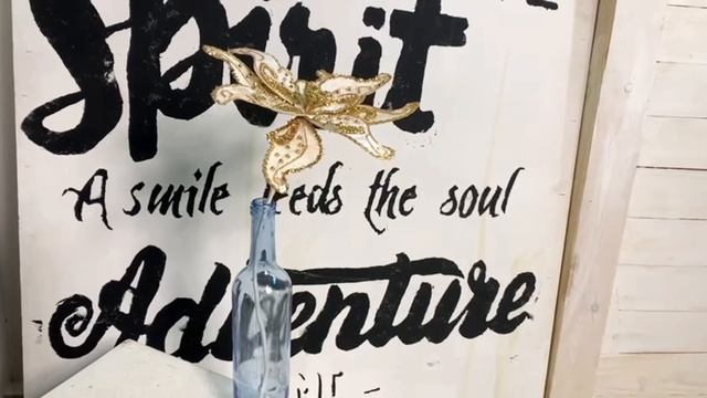 Искусственная пуансеттия ЛЕОКАРДИЯ на клипсе, золотой, белый, 23 см, 2007794