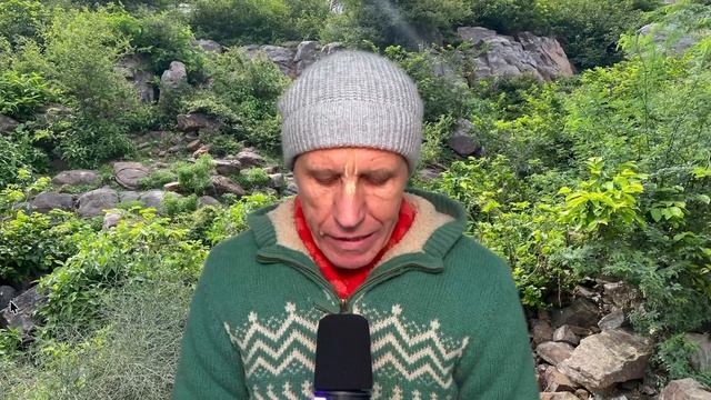 Как освободится из плена иллюзорной энергии? Лекция по ШБ 11.03.27-28. Нанда Бихари дас