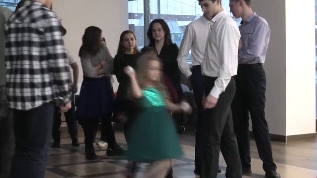 На протяжении всей СВО в конце года для наших детей мы организовывали Новогоднюю елку