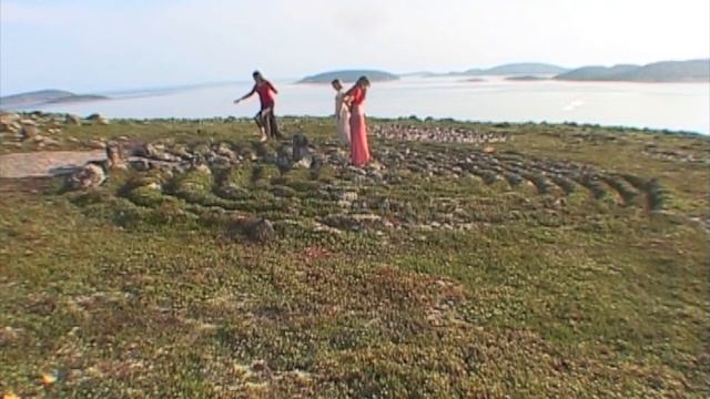 ©  "Олешин. Хождение по лабиринту" 2007