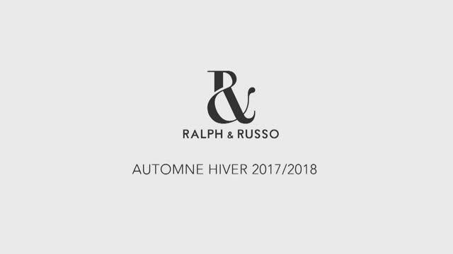 Показ женской коллекции Ralph & Russo осень-зима 2017-2018
