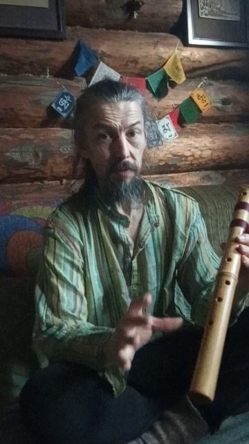 Чем отличается бамбуковая флейта сякухати поперечная?