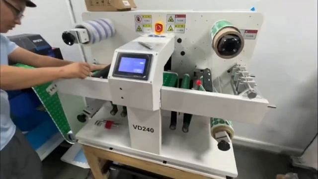 Установка цифрового резака для этикеток Vorey VD240