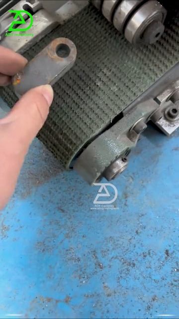 Шлифовальный станок с плоской лентой ADV118: прецизионная полировка мелких деталей!