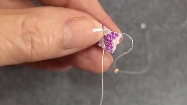 Как сделать браслет из бисера-основы. И как читать схему плетения в технике пейот.