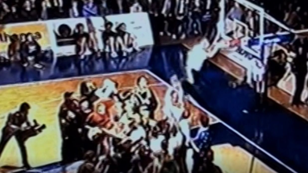 Баскетбол. Шоу с бросками в полете