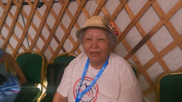 БУРЯАД УЛАСАЙ АХЫН АЙМАГАЙ ТҮЛӨӨЛЭГШЭ, СЭДХҮҮЛШЭН ОКТЯБРИНА ДАШЕЕВА