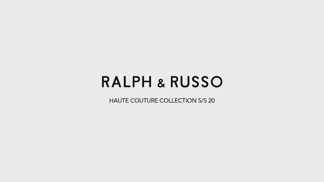 Показ женской коллекции Ralph & Russo весна-лето 2020