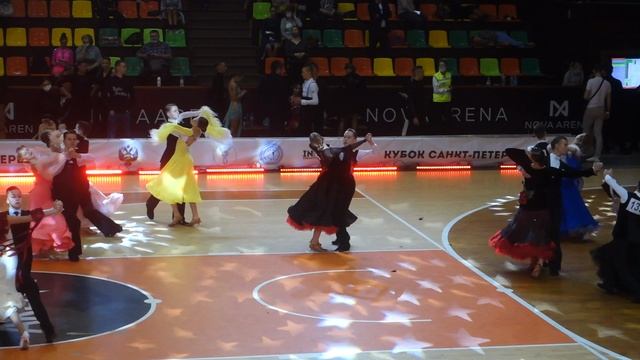 Кубок губернатора (стандарт) 19.12.2021 (Медленный вальс) 1-2 финала (1)
